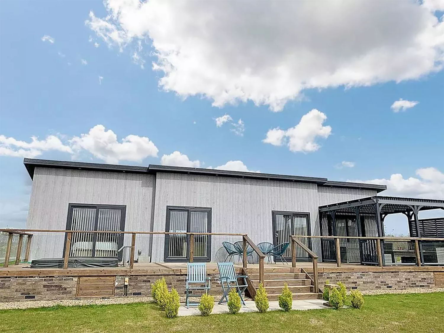 Luxury lodge for sale at Heron Lakes Holiday Lodges near Beverley, East ...